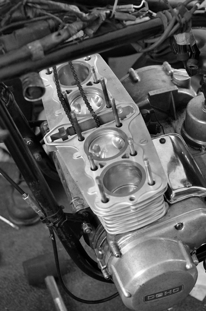 Z1 Engine Teardown – Part 2 - Chin on the Tank – Motorcycle stuff in ...